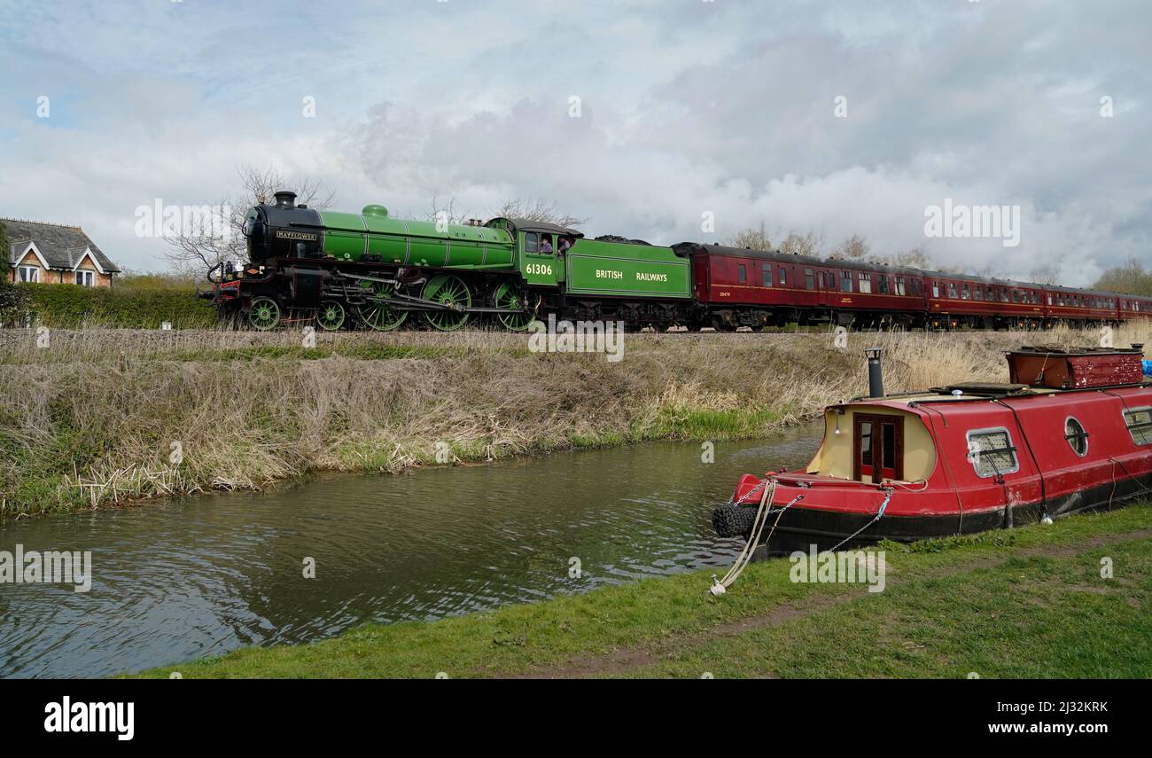 The LNER Thompson Class B1 Mayflower passes a narrow boat on the Kennet ...