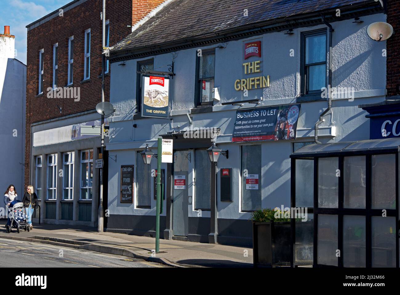 The Griffin pub, on High Street - shut and shuttered, awaiting a new ...