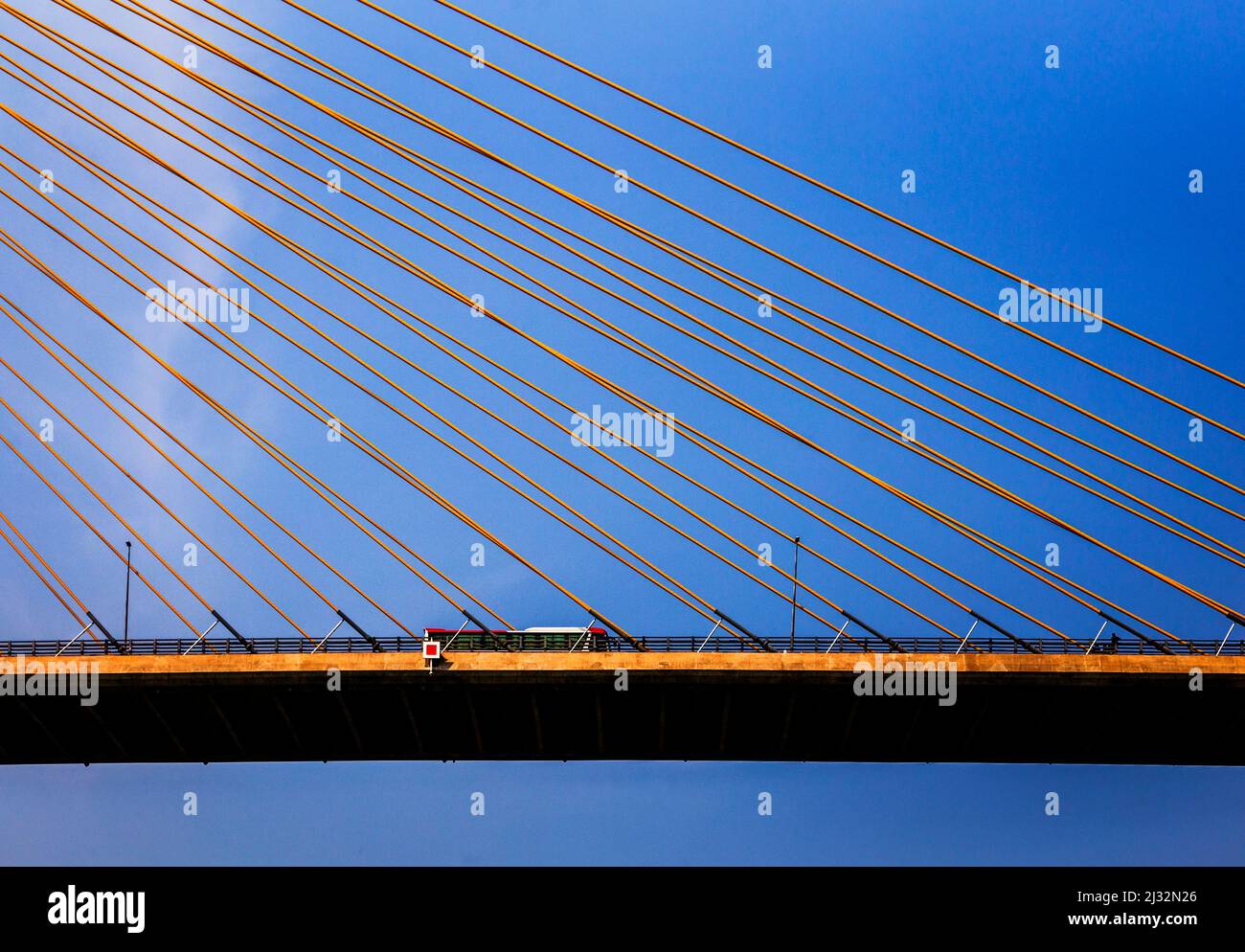 Short span bridge hi-res stock photography and images - Alamy