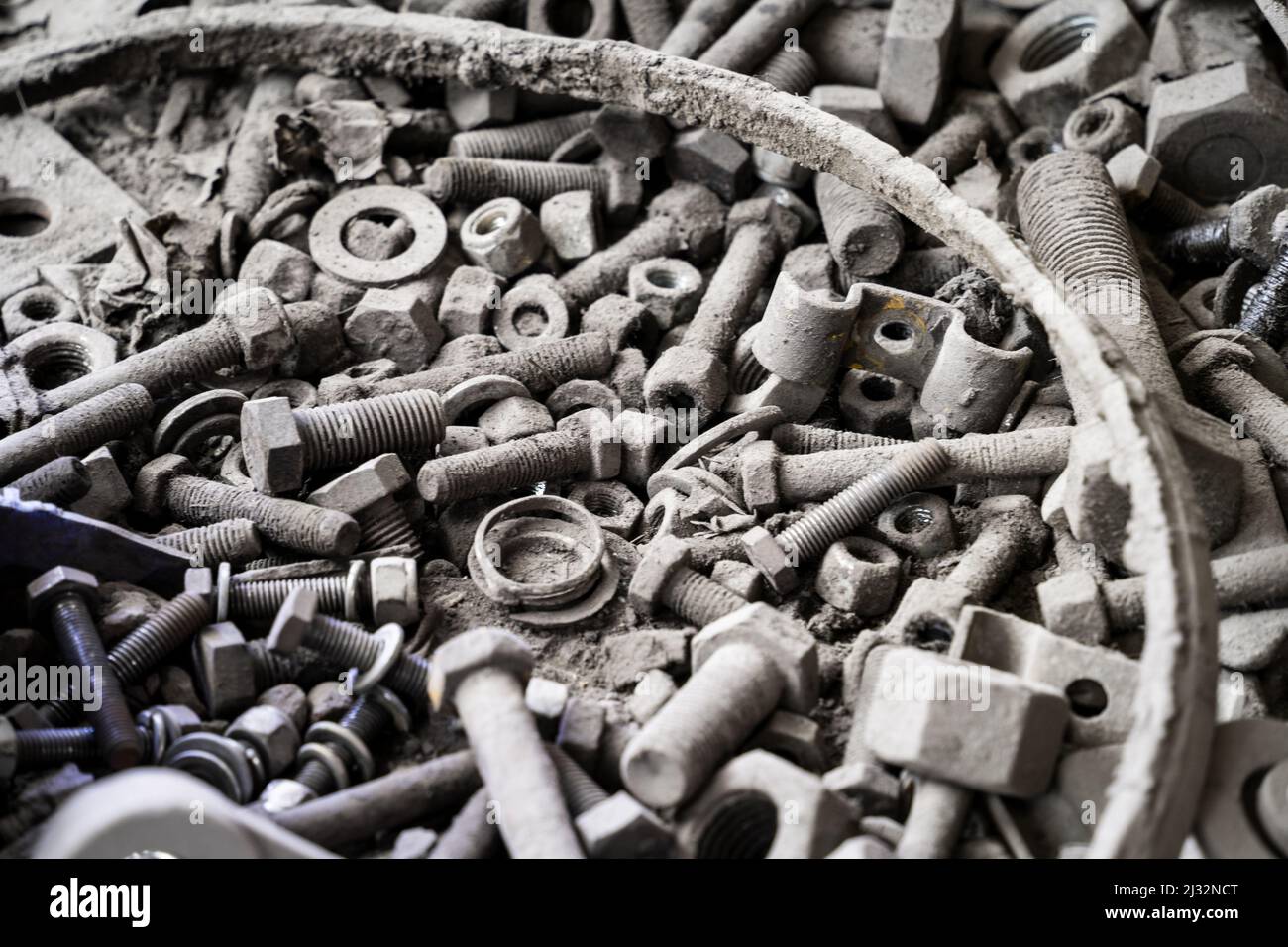 Rotten hardware hi-res stock photography and images - Alamy