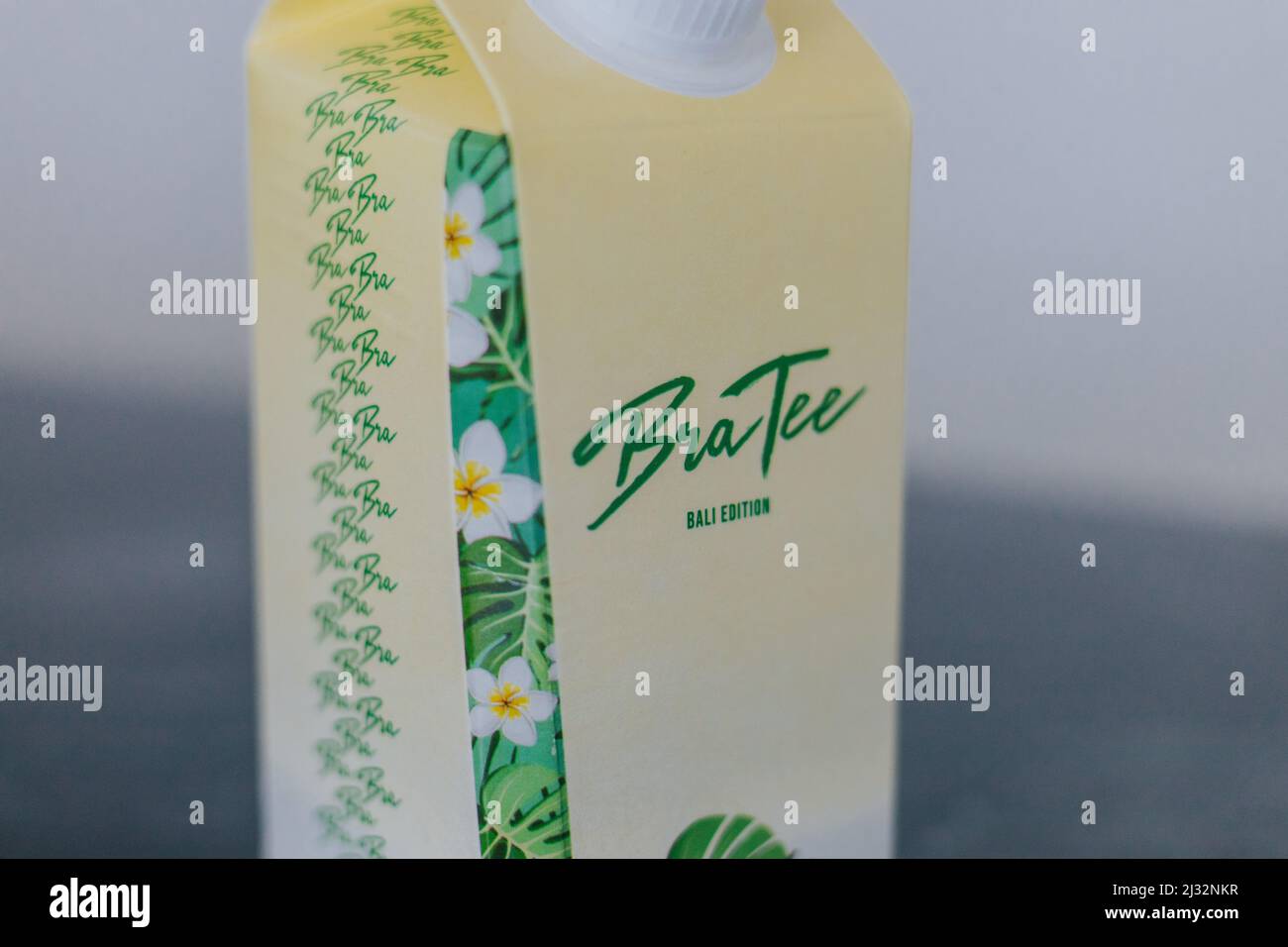 A package of BraTee ice tea Stock Photo - Alamy