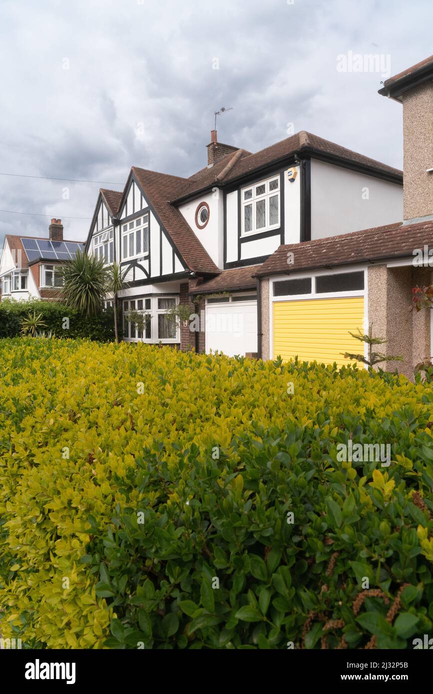 Whitton london hi-res stock photography and images - Alamy