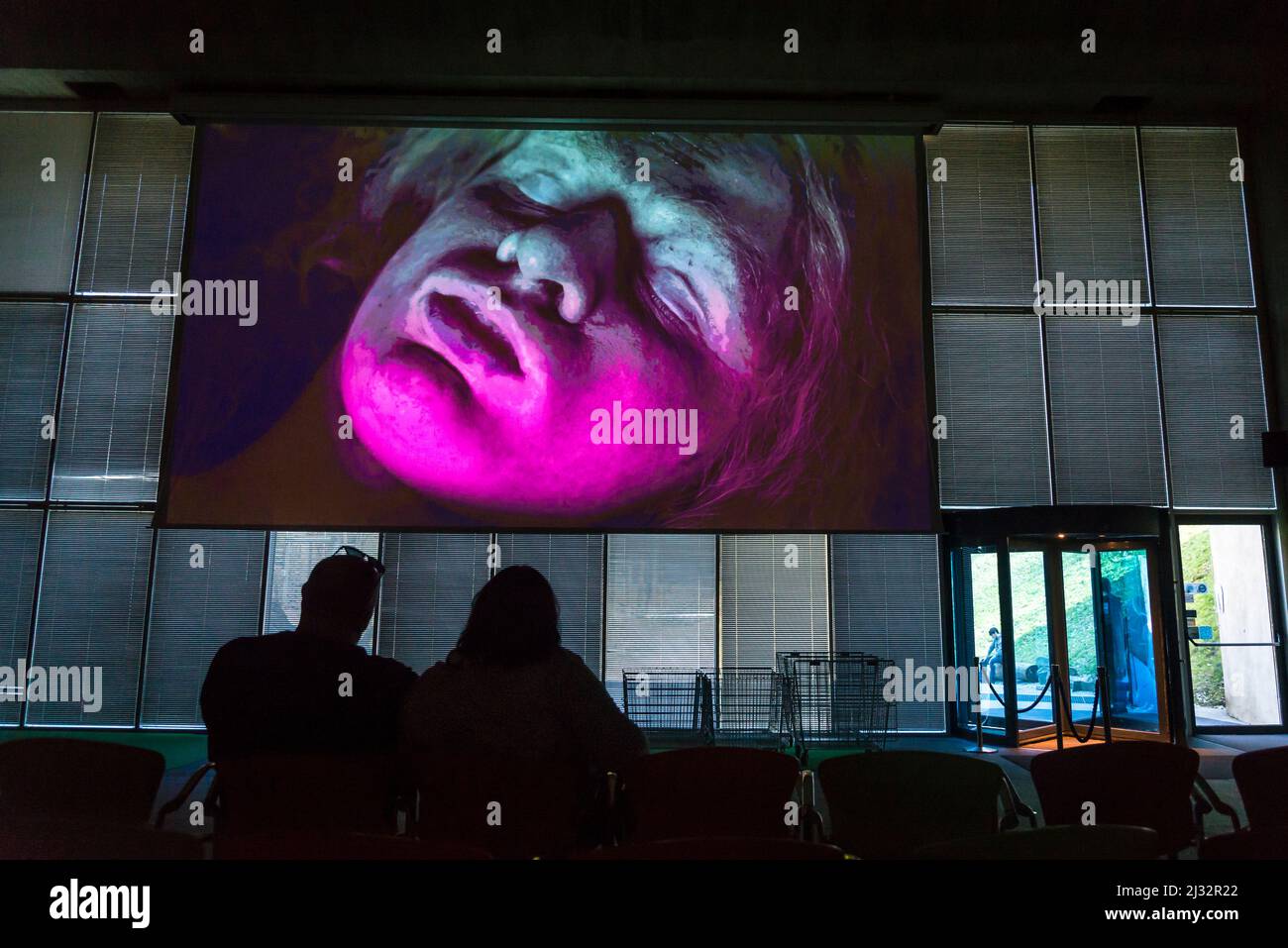 Introductory Film about caveman life in the Neanderthal Museum in ...