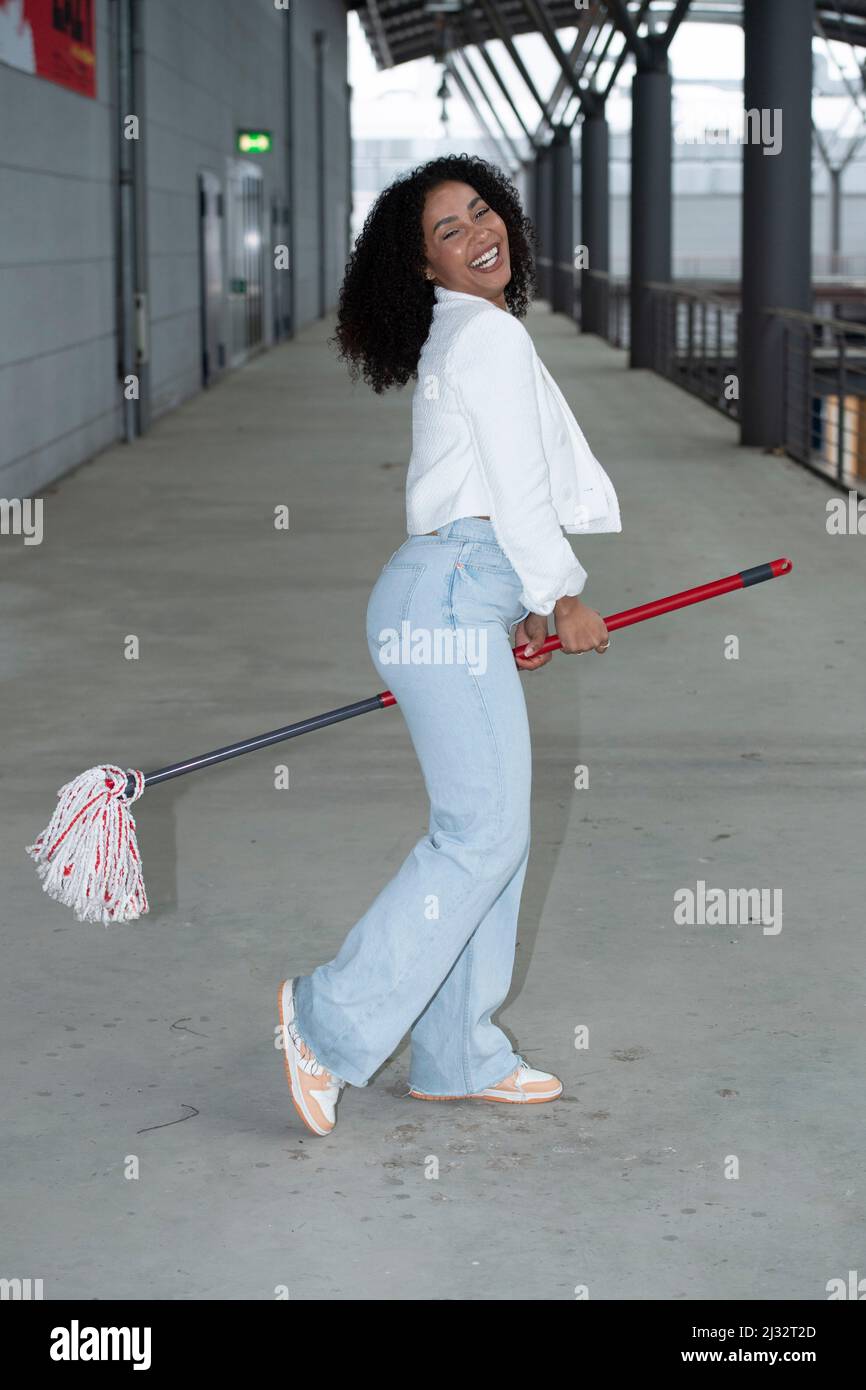 Cologne, Deutschland. 04th Apr, 2022. Actress Fereba KONE plays the ...