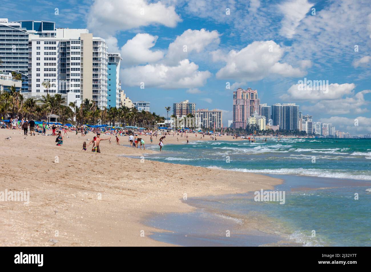 Ft. Lauderdale, Florida. Beach Scene Stock Photo - Alamy