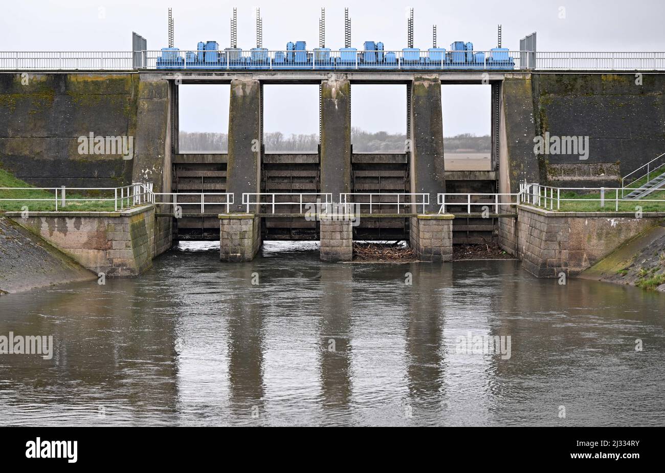 05 April 2022, Thuringia, Straußfurt: The so-called final structure of ...