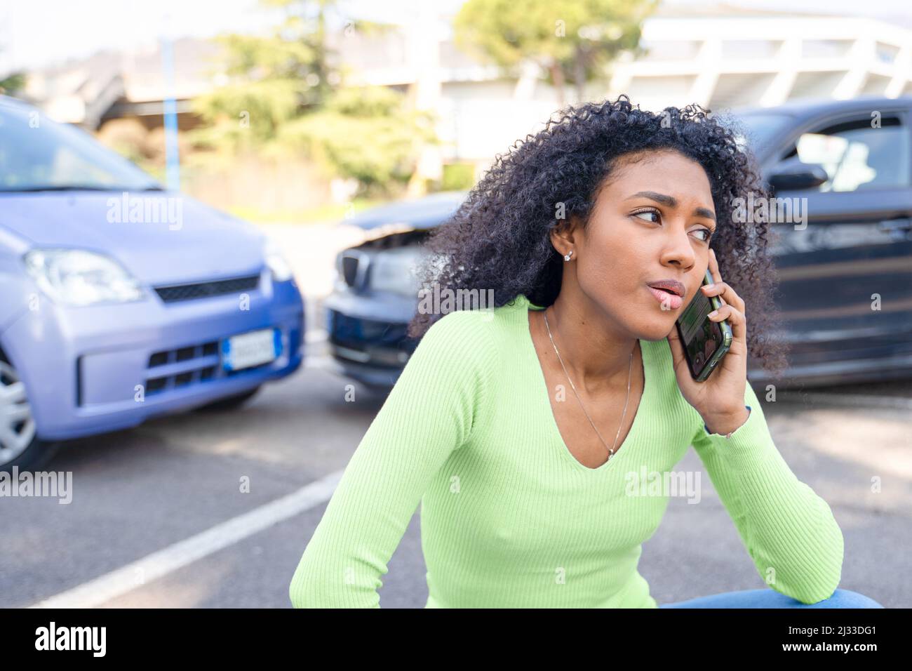 Woman support woman hi-res stock photography and images - Alamy