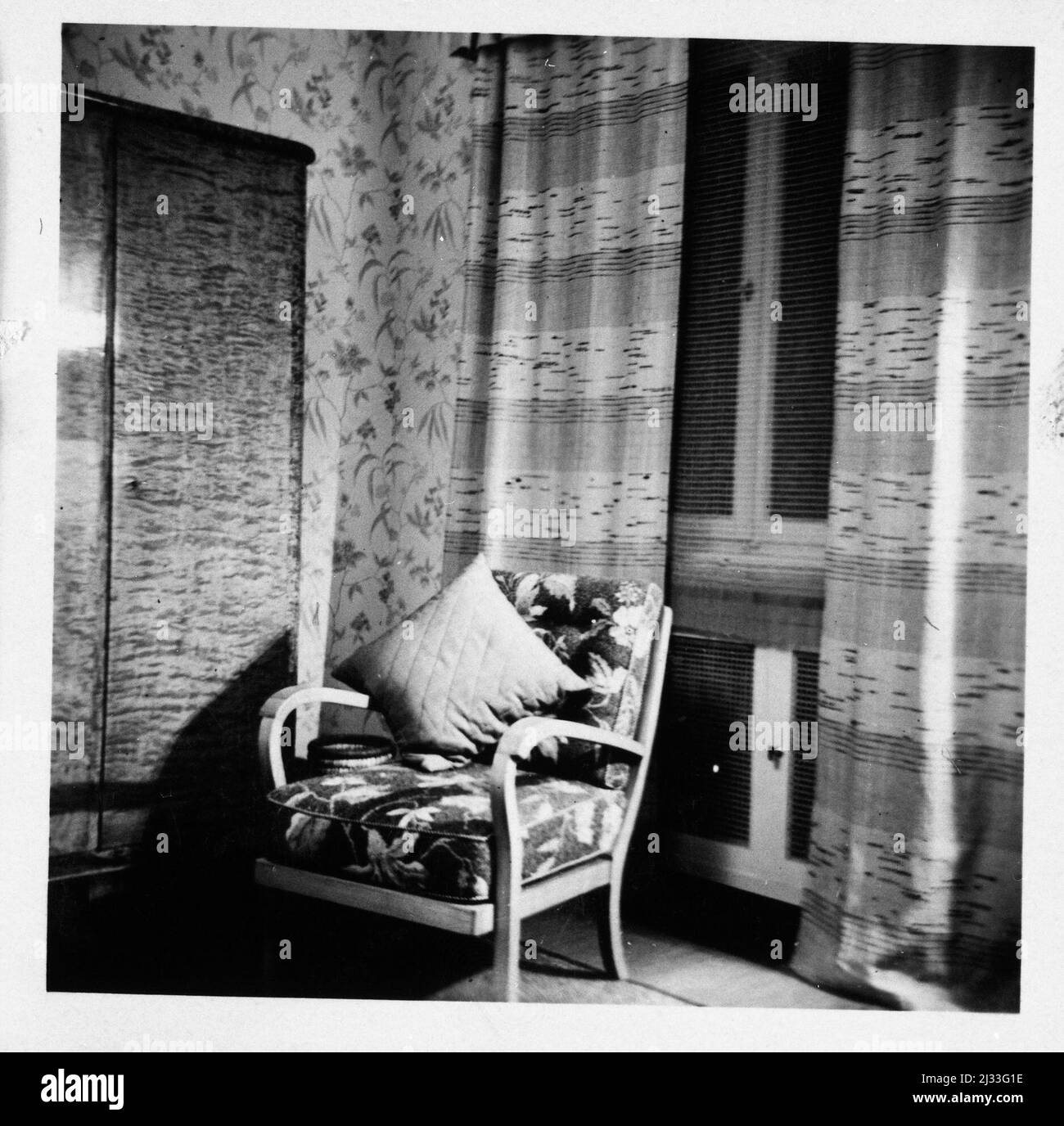Mein Zimmer im "Braunhaus" - My room in the Braun House. Eva Braun's ...