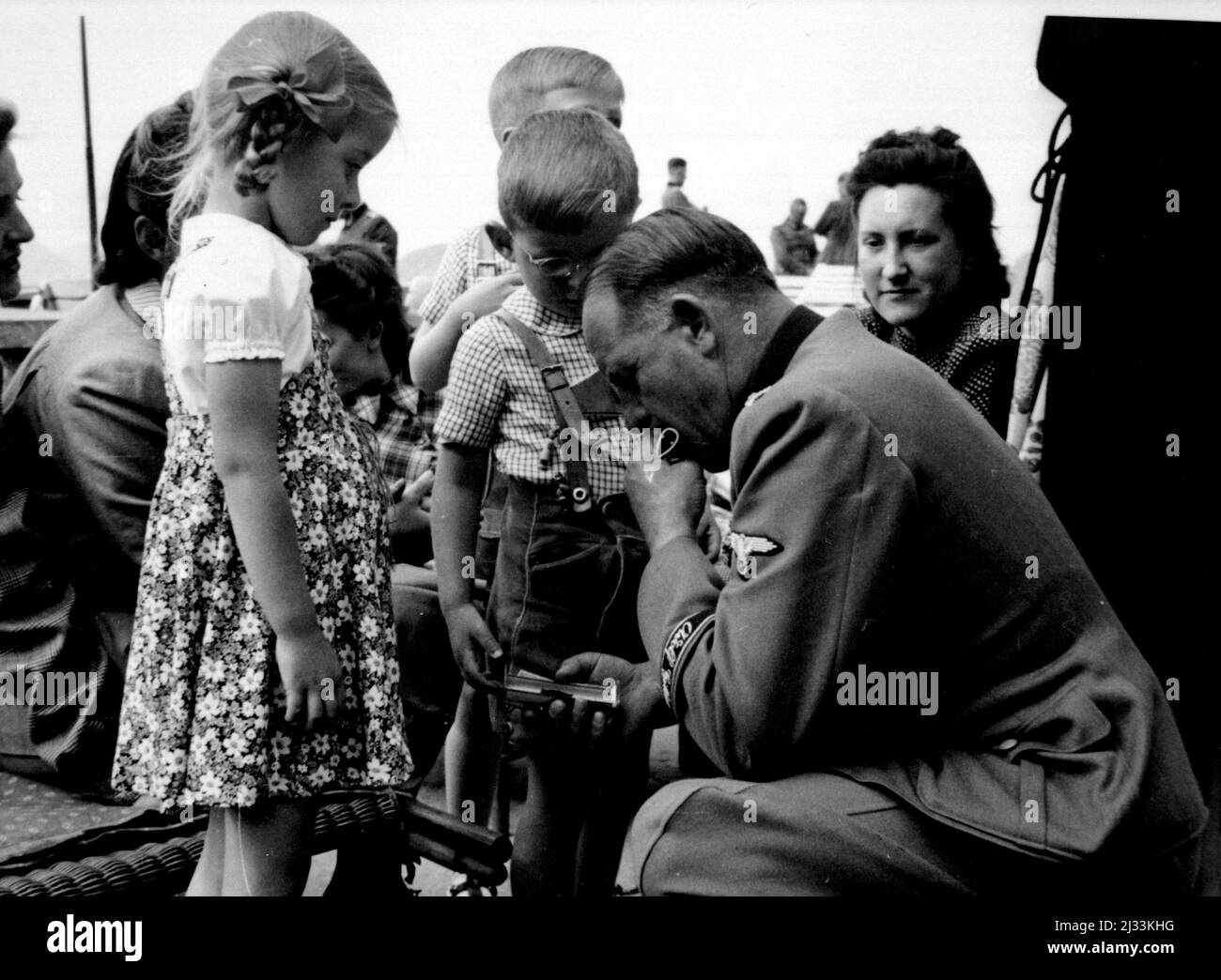 Sepp Dietrich n. Speer's Kinder. Eva Braun's Photo Albums, ca. 1913 ...
