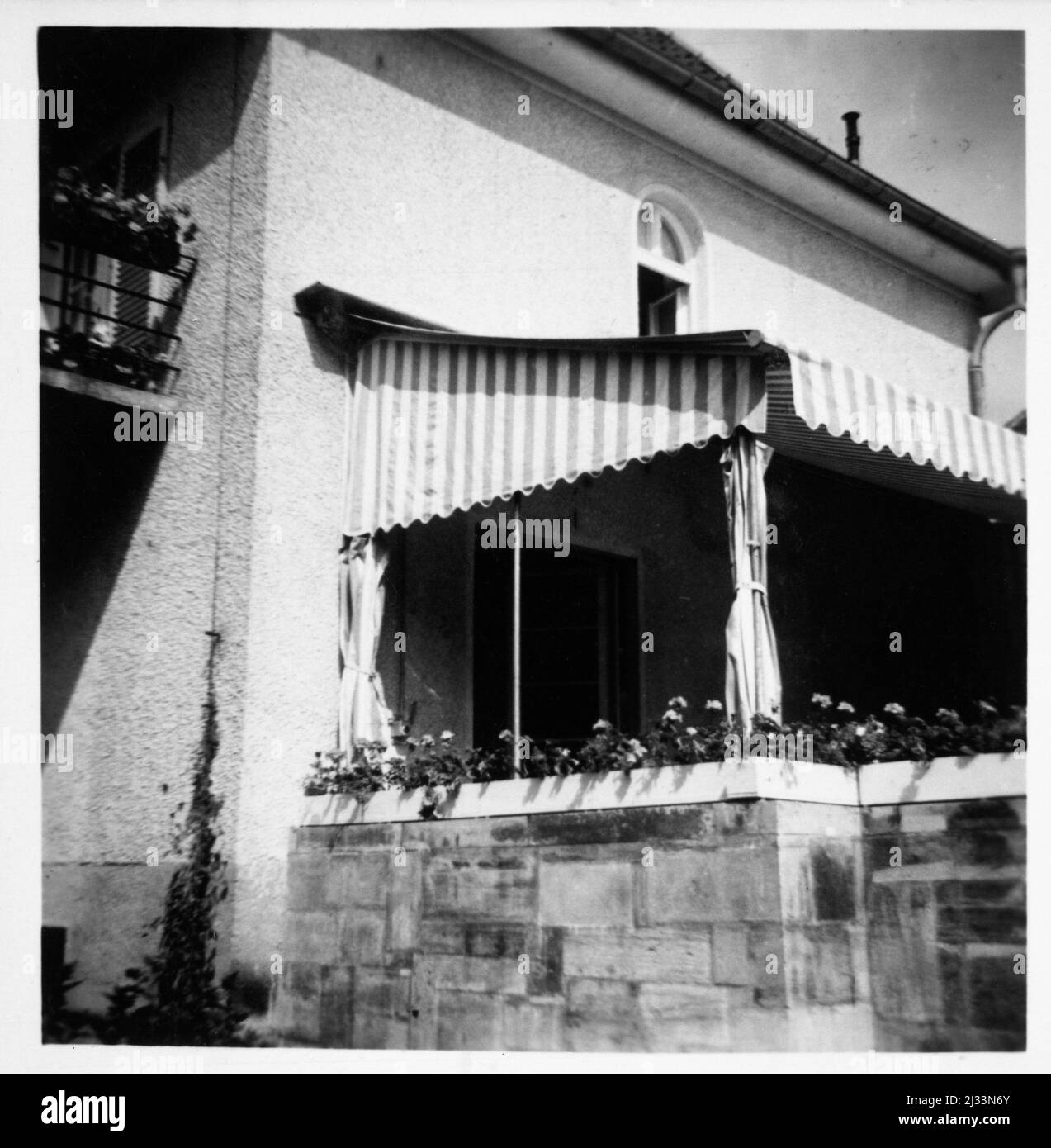 Haus, Sonne und Terasse - House, Sun and Terrace. Eva Braun's Photo ...