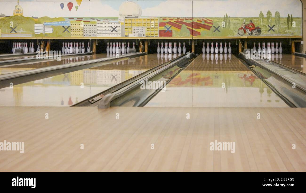 The lanes bowling alley hi-res stock photography and images - Alamy