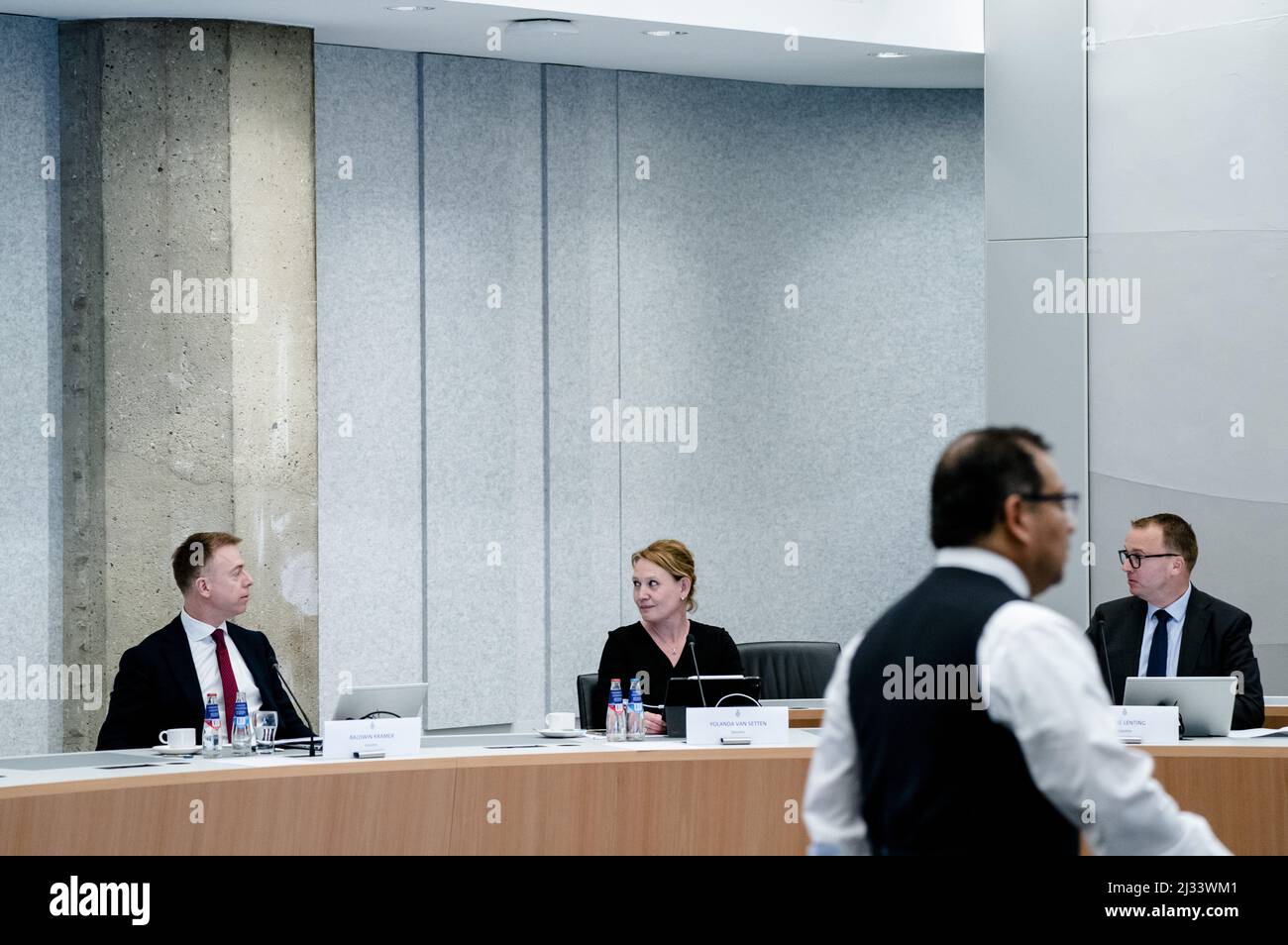 THE HAGUE -2022-04-05 16:27:15 Baldwin Kramer (Deloitte), Yolanda van ...