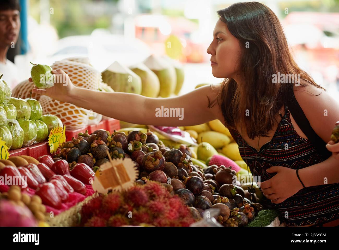 Checking out grocery store hi-res stock photography and images - Alamy