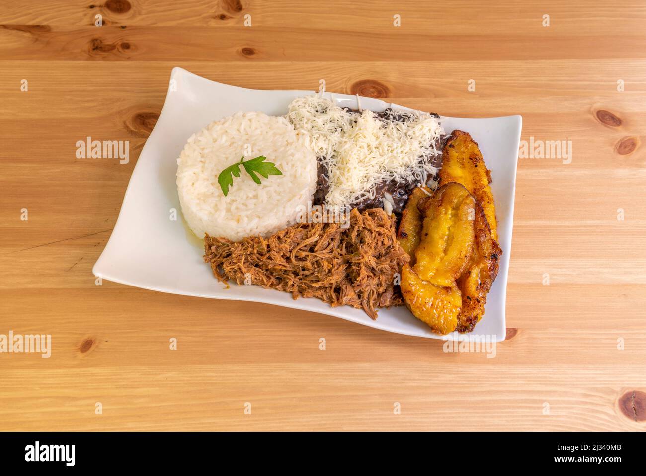 The traditional Creole pavilion is composed of cooked white rice ...