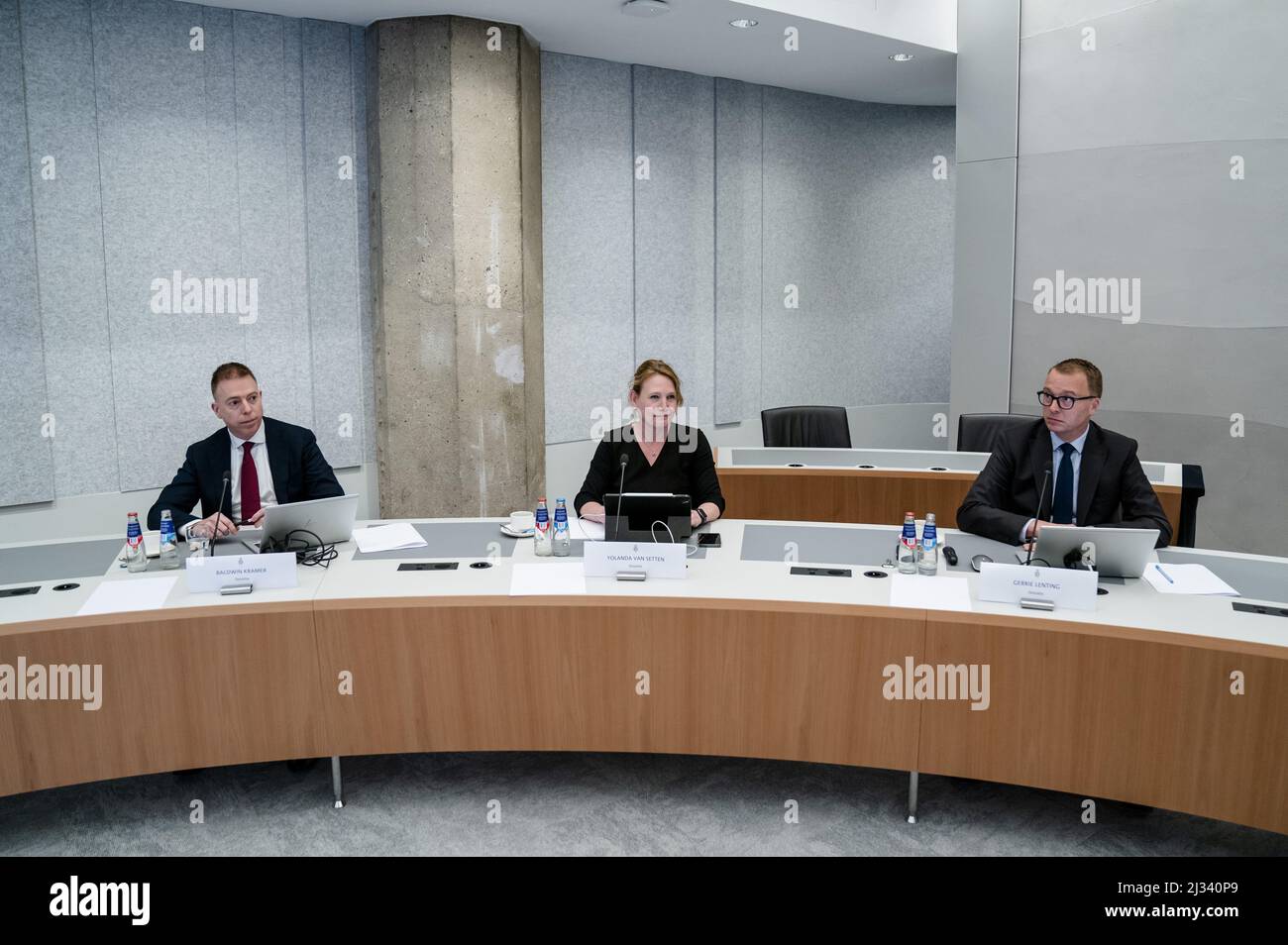 THE HAGUE -2022-04-05 16:29:02 Baldwin Kramer (Deloitte), Yolanda van ...