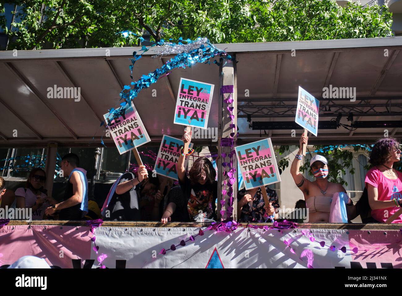 Identity parade hi-res stock photography and images - Alamy