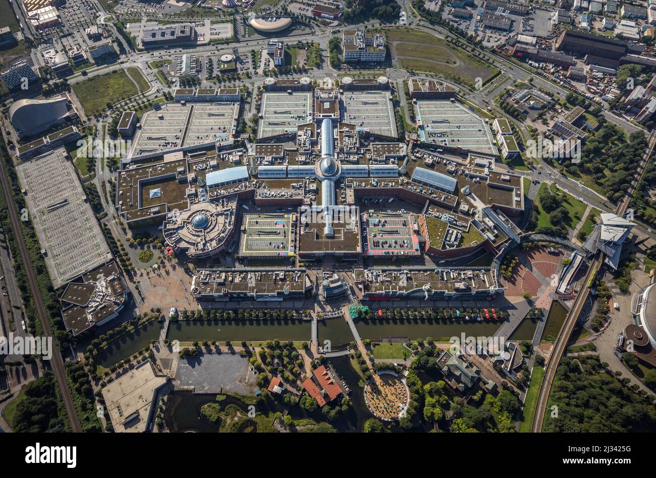 Centro shopping centre in oberhausen hi-res stock photography and ...