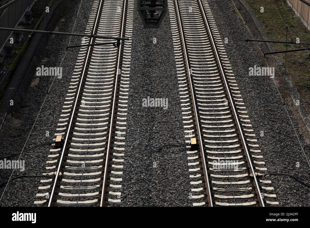 Tracks and rail road bed hi-res stock photography and images - Alamy