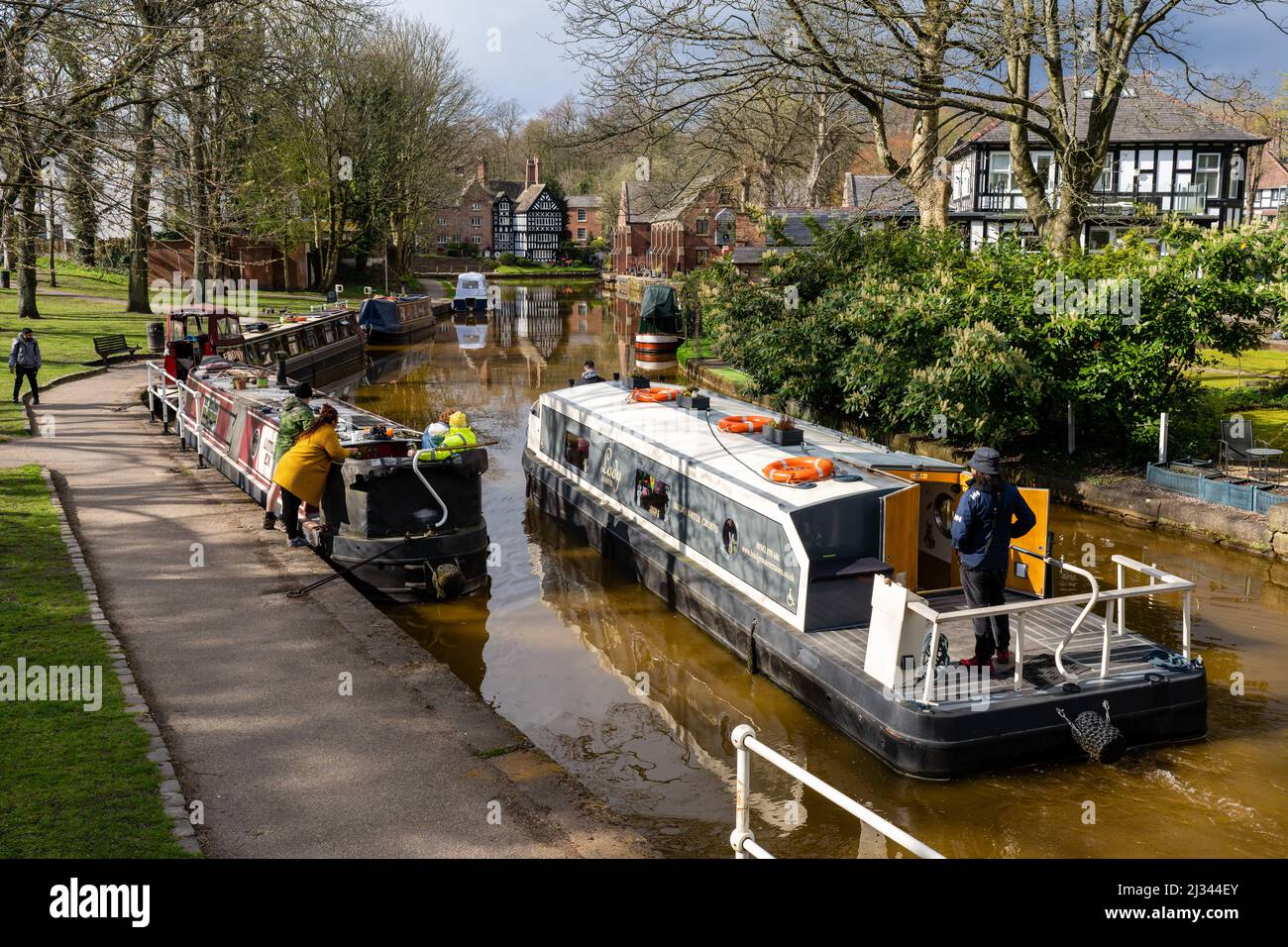 Barges on the bridgewater canal Worsley Village Manchester Stock Photo ...