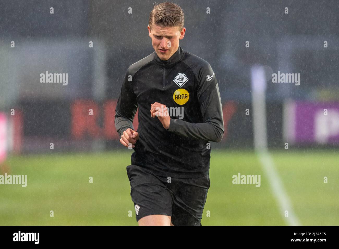 Assistent referee roan van marrewijk hi-res stock photography and ...