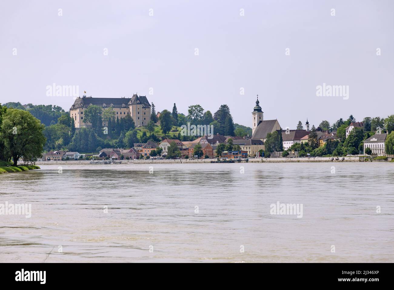 Greinburg castle hi-res stock photography and images - Alamy