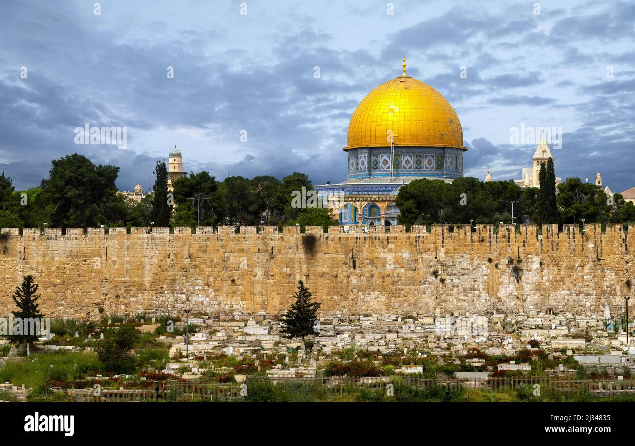Dome of the Rock in Jerusalem Stock Photo - Alamy
