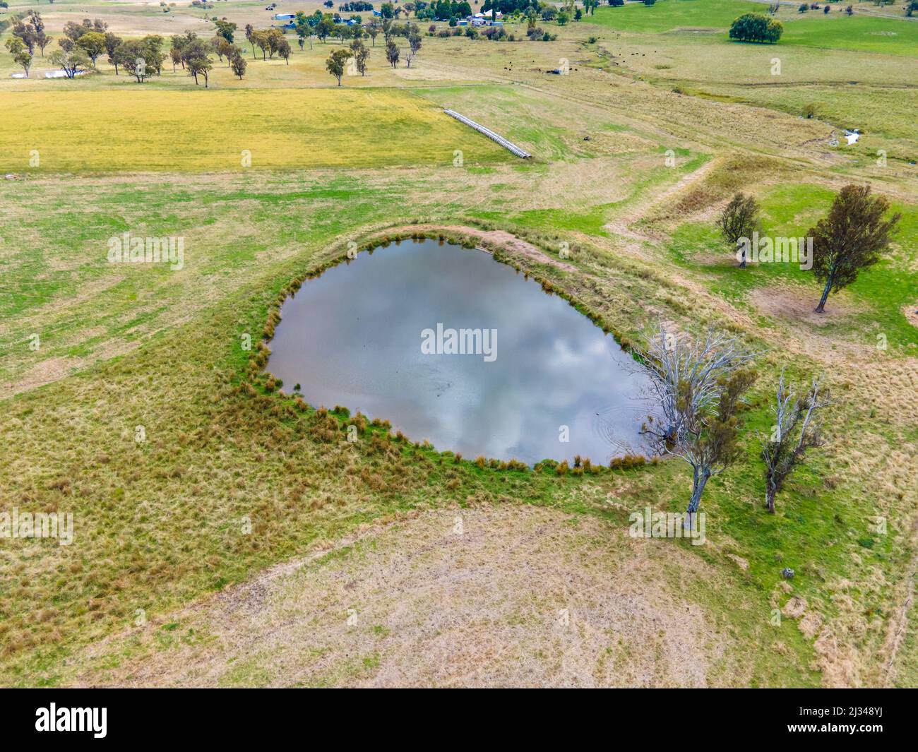 Vale pond hi-res stock photography and images - Alamy