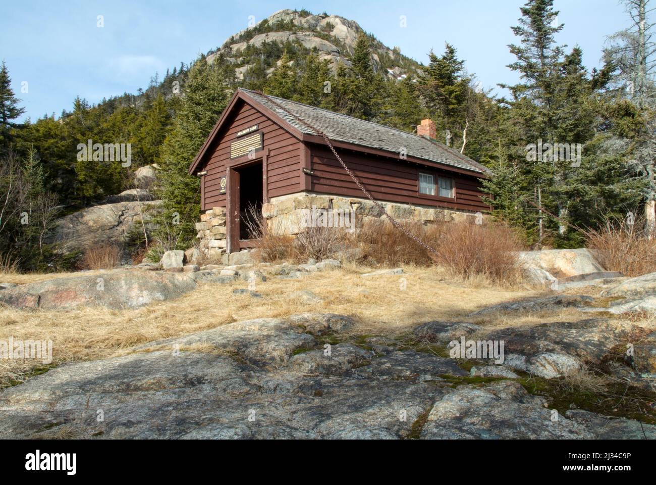 The Jim Liberty Cabin in the White Mountains of New Hampshire. This ...