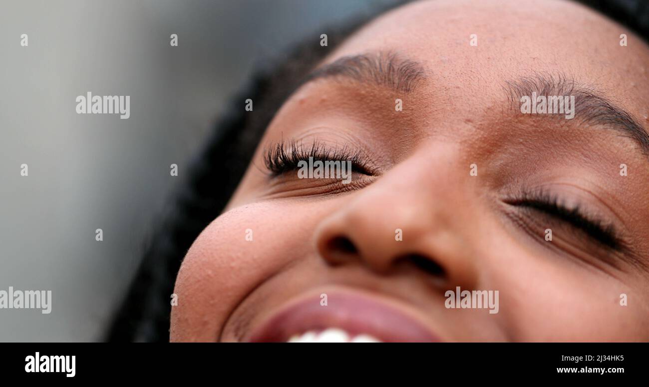 Calm woman closing and opening eyes in meditation. Contemplative ...