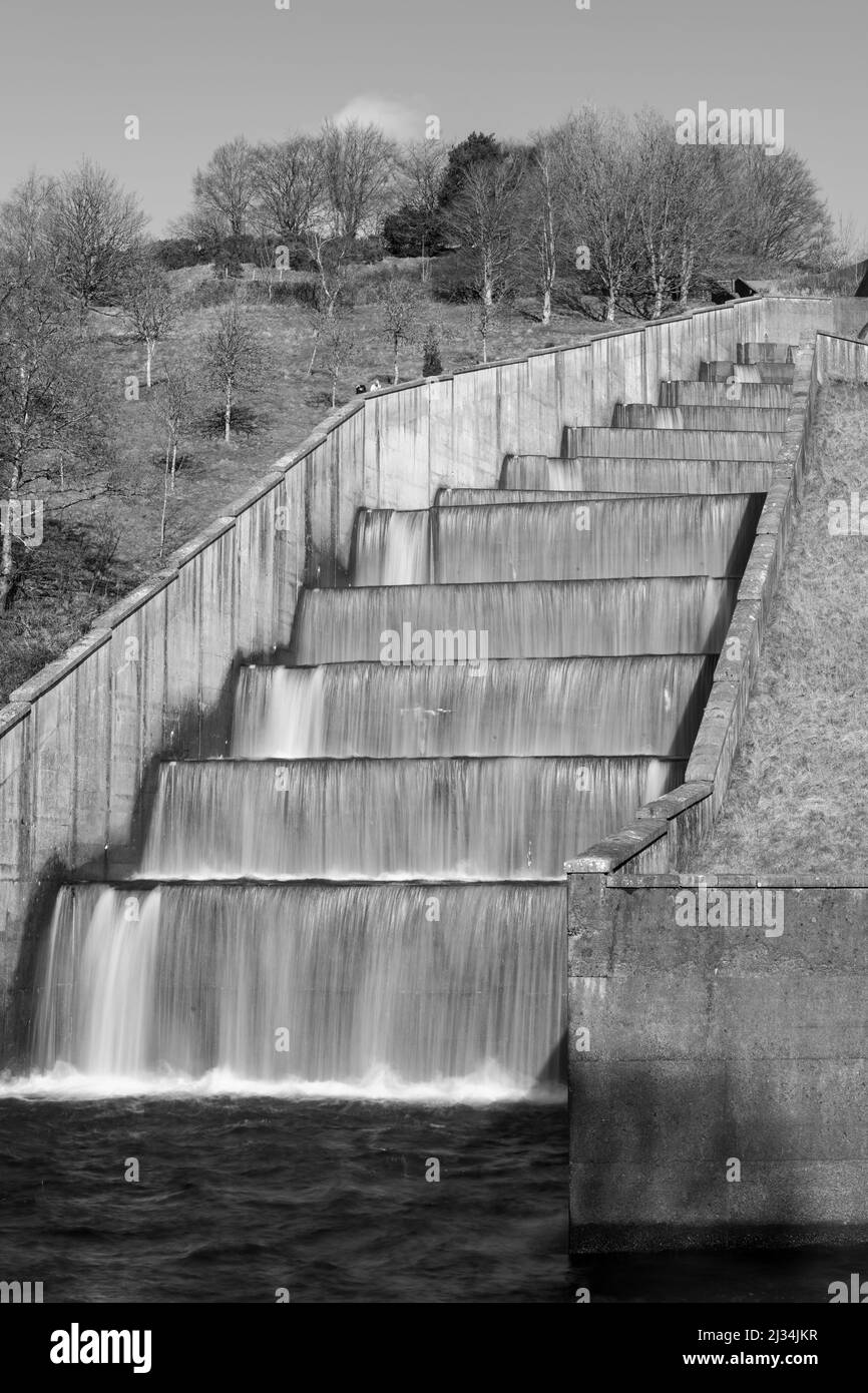 Long exposure of the waterfalls flowing over Wimbleball dam in Somerset ...