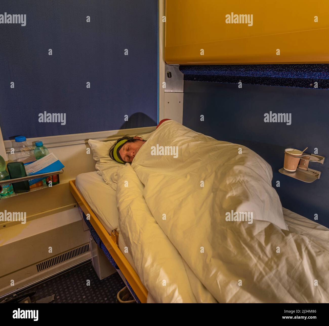 Sleeping coach hi-res stock photography and images - Alamy