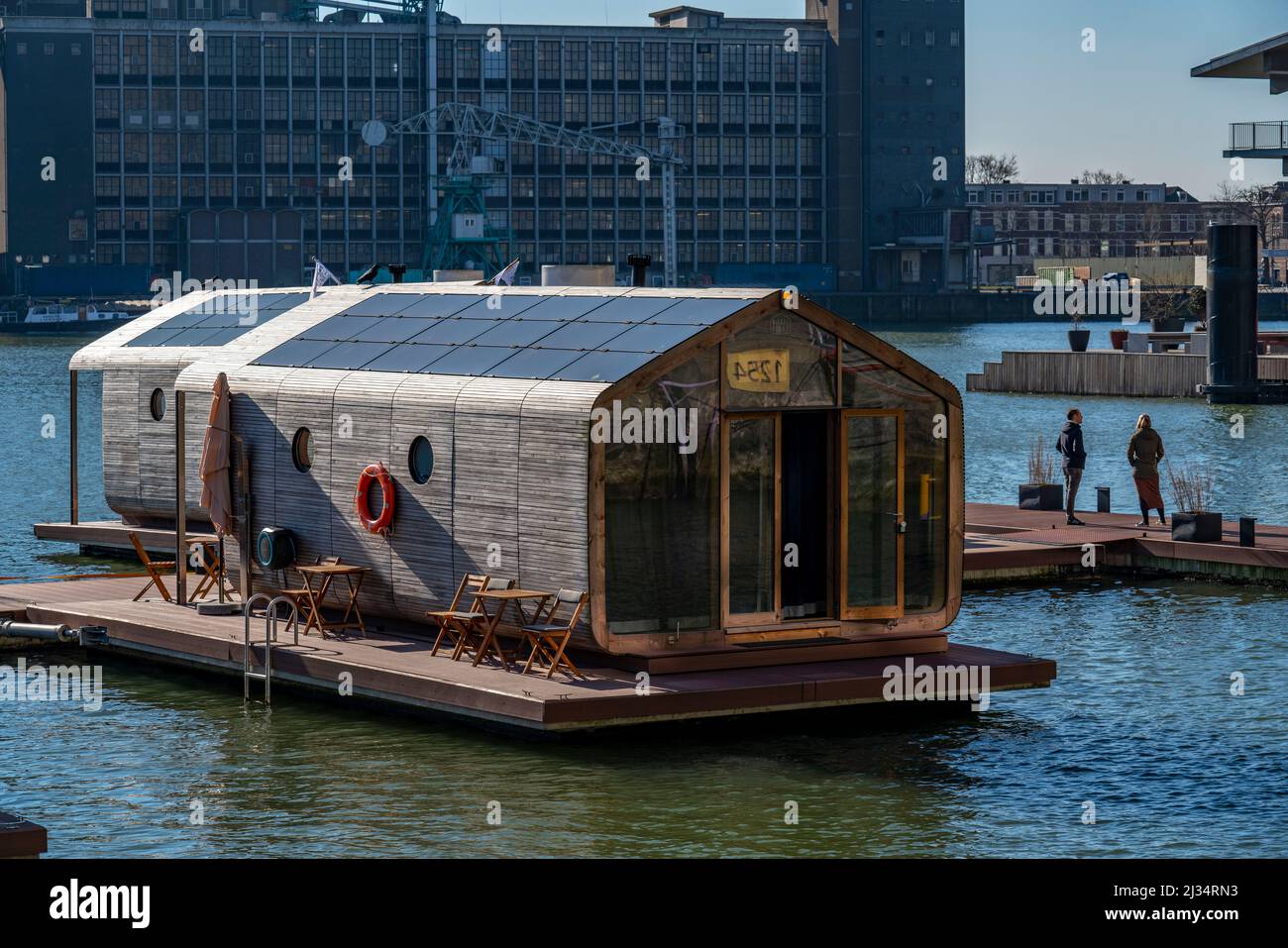 Vacation homes Wikkelboat, at Floating Rotterdam Rijnhaven, floating ...