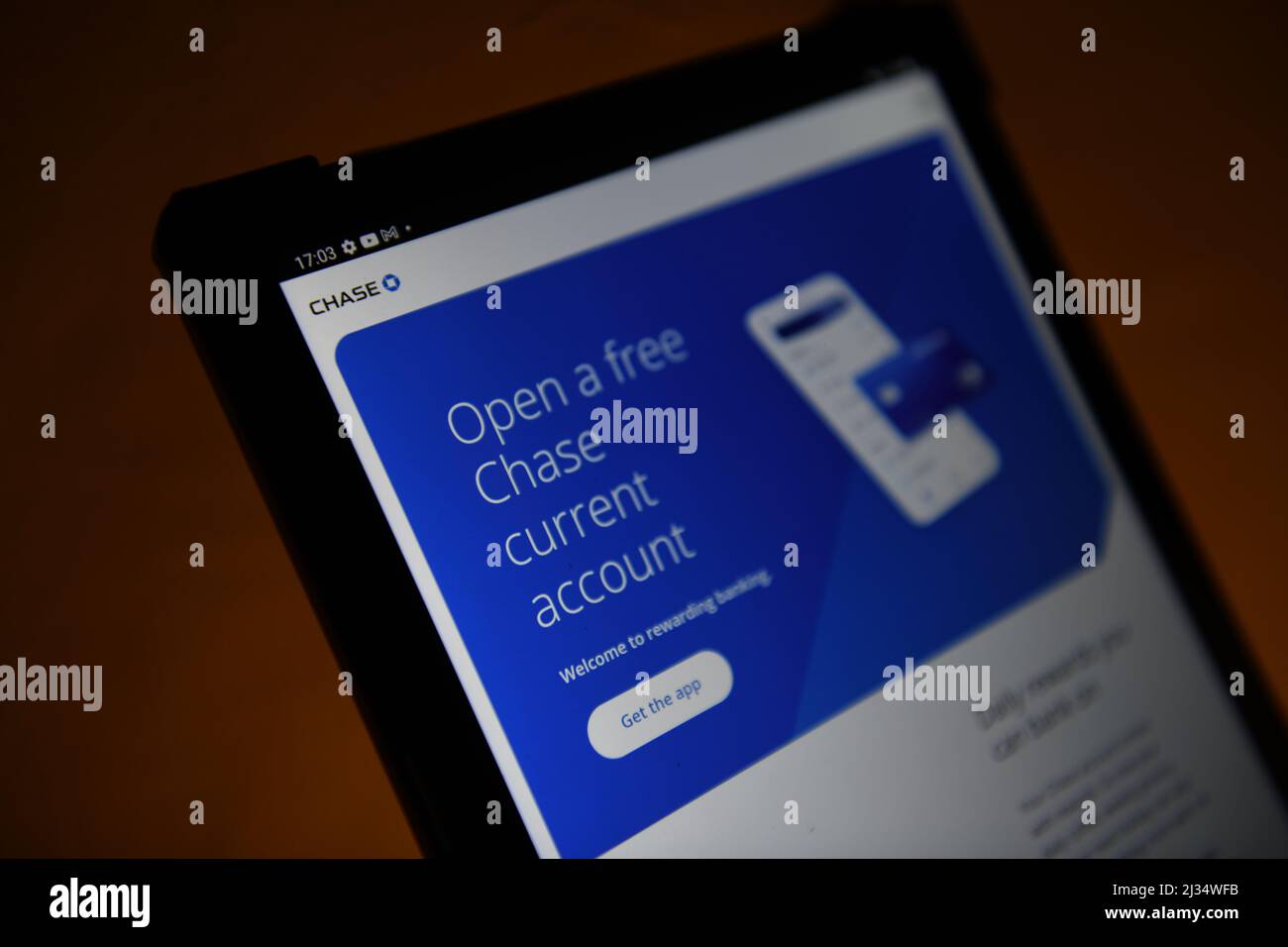 Chase bank uk hi-res stock photography and images - Alamy