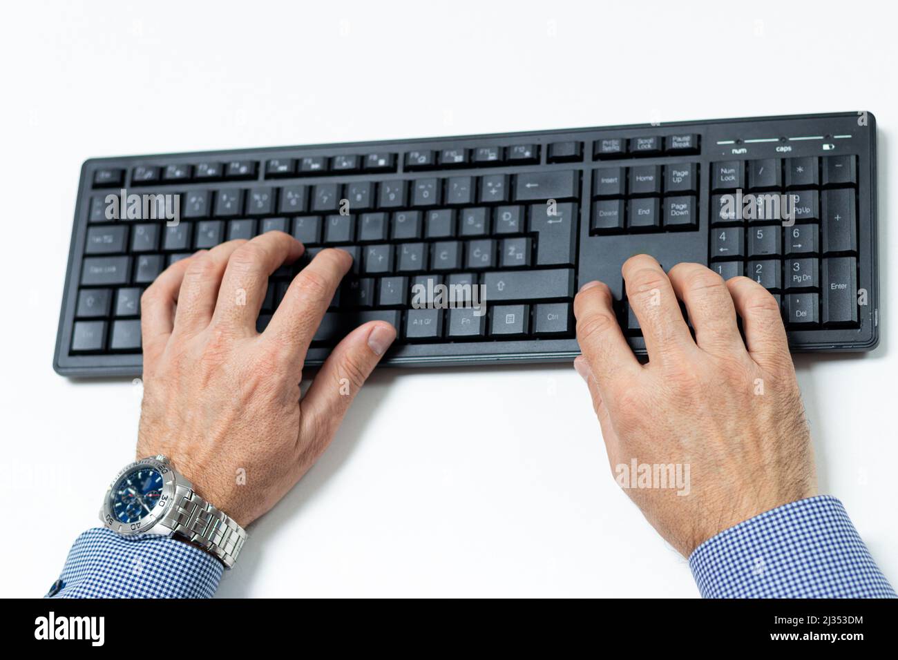Businessman hands typing hi-res stock photography and images - Alamy