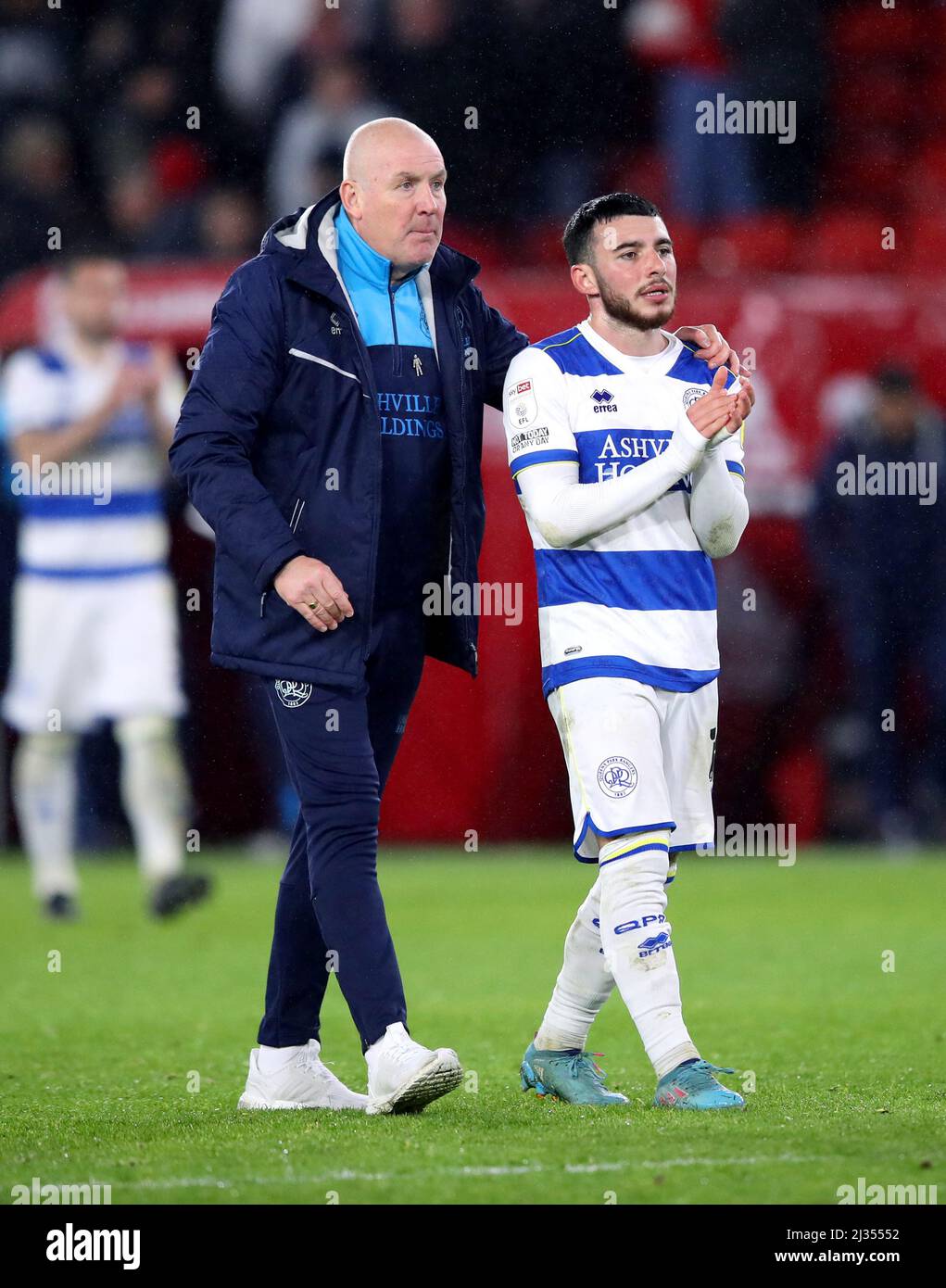 Football manager chair hi-res stock photography and images - Alamy