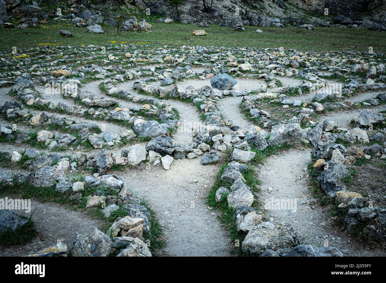 Grass labyrinth hi-res stock photography and images - Alamy