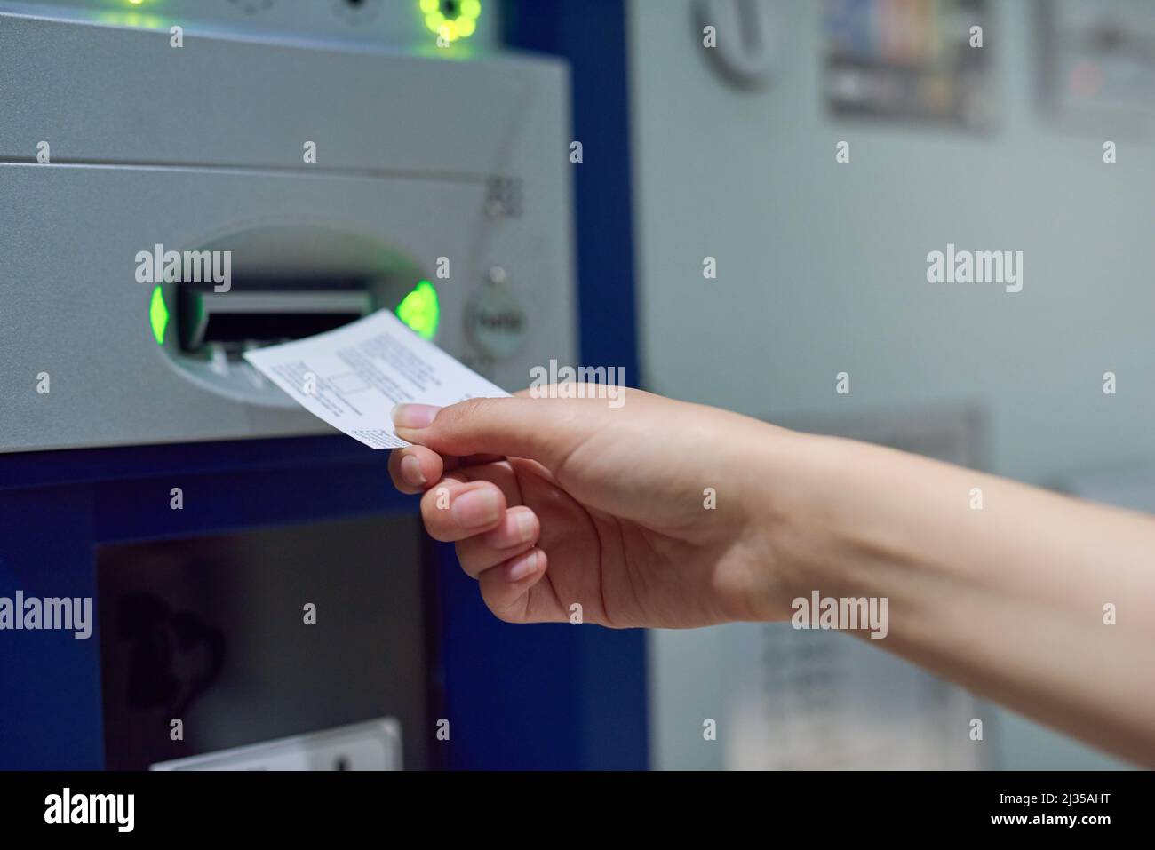 Woman parking meter hi-res stock photography and images - Alamy