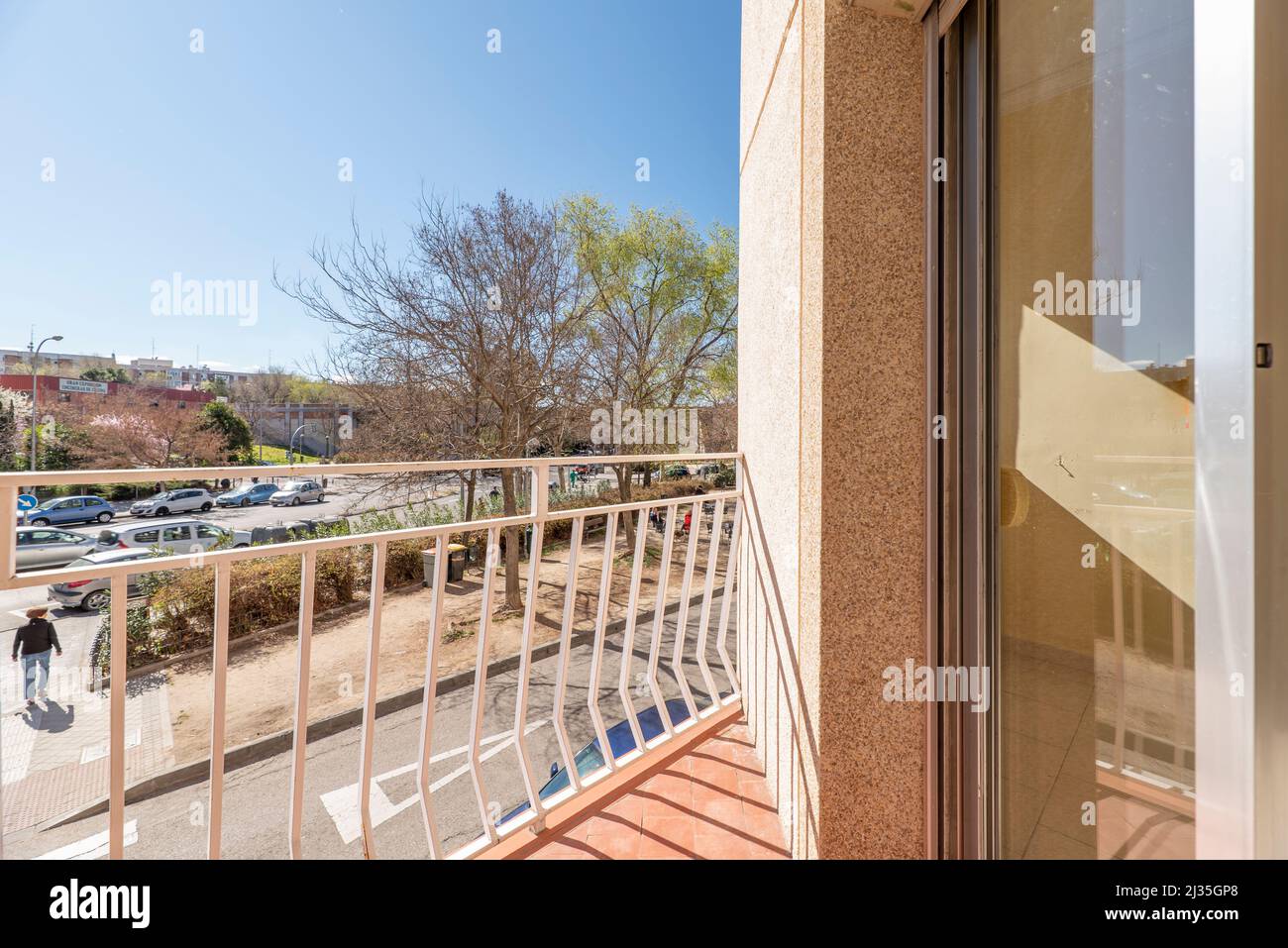 Wood and metal balcony railing hi-res stock photography and images - Alamy