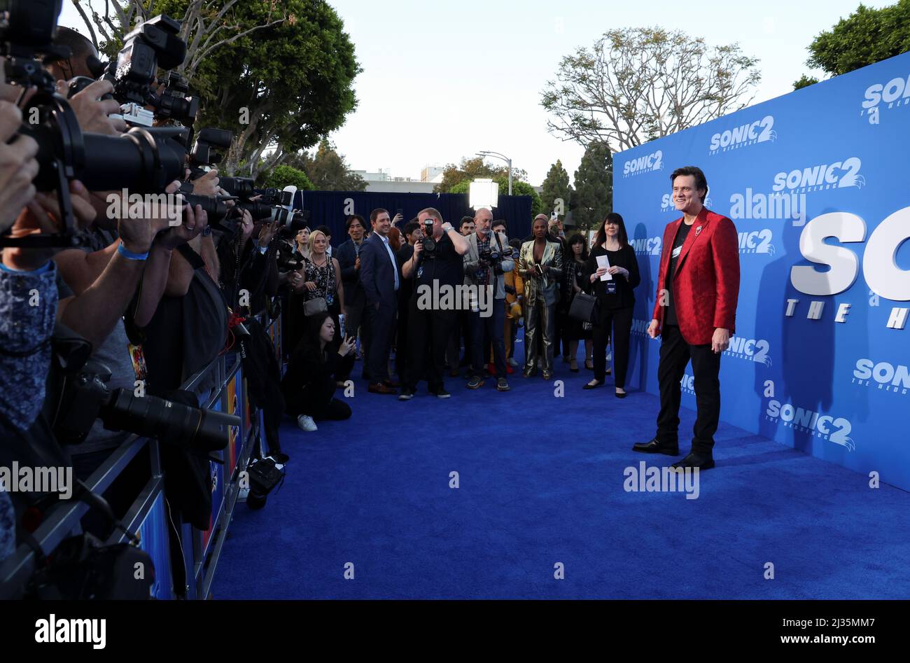 Sonic 2 jim carrey hi-res stock photography and images - Alamy