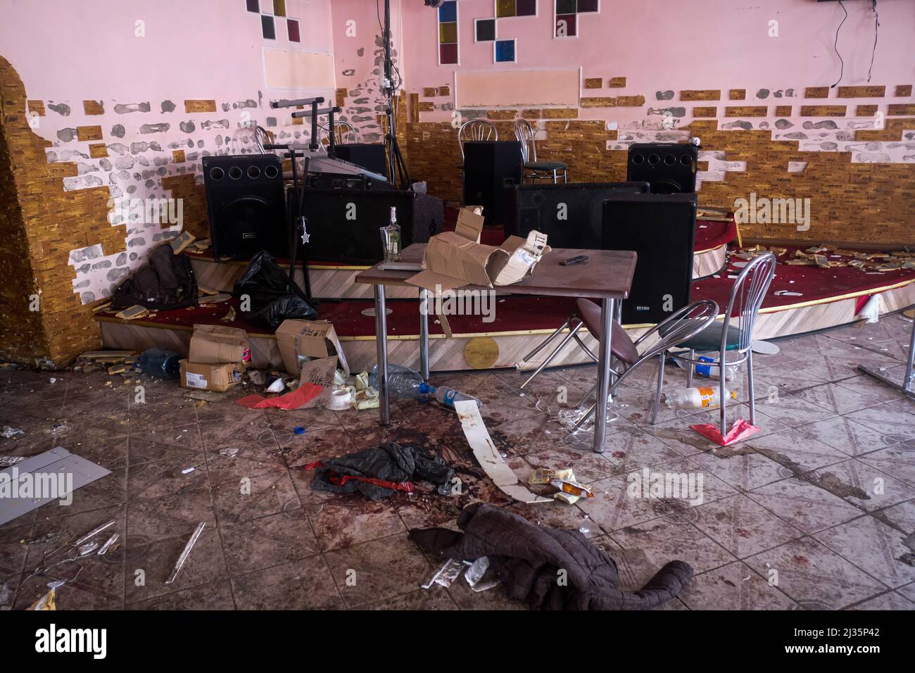 Invasion pool hi-res stock photography and images - Alamy