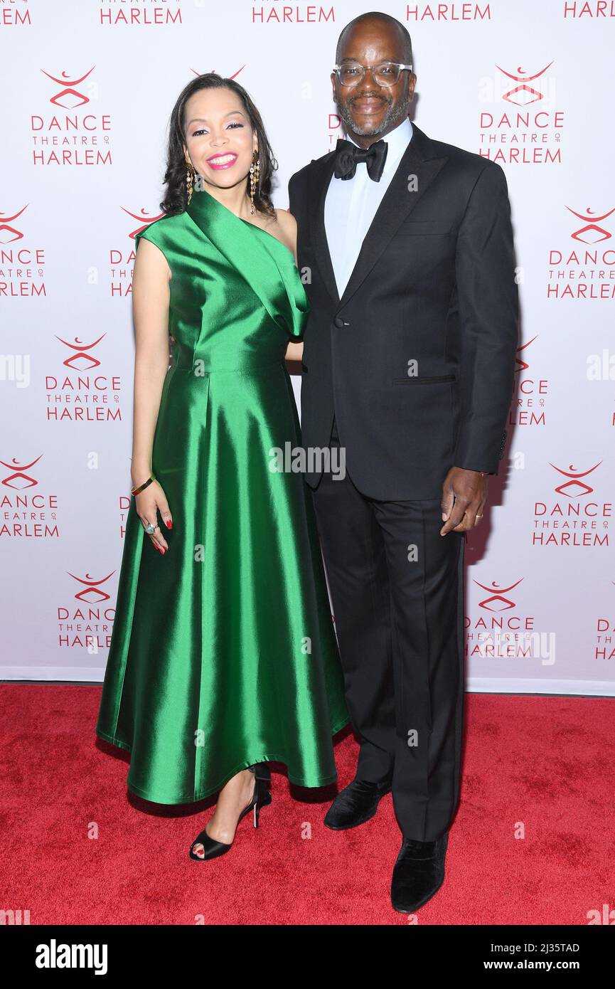 New York, NY, April 5, 2022, (L-R) Anna Glass and Trey Muldrow III ...