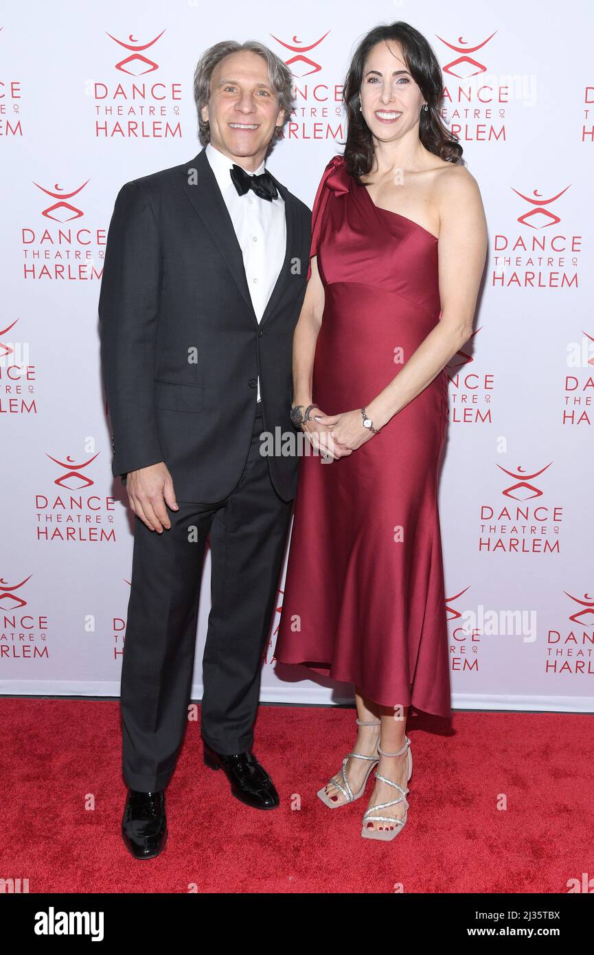 New York, USA. 05th Apr, 2022. (L-R) Kevin Cofsky and Abbey Cofsky ...