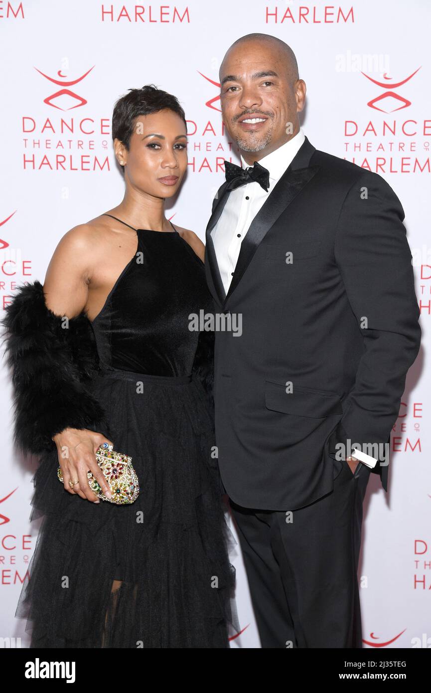 New York, USA. 05th Apr, 2022. (L-R) Angela Simpson and Scott Simpson ...