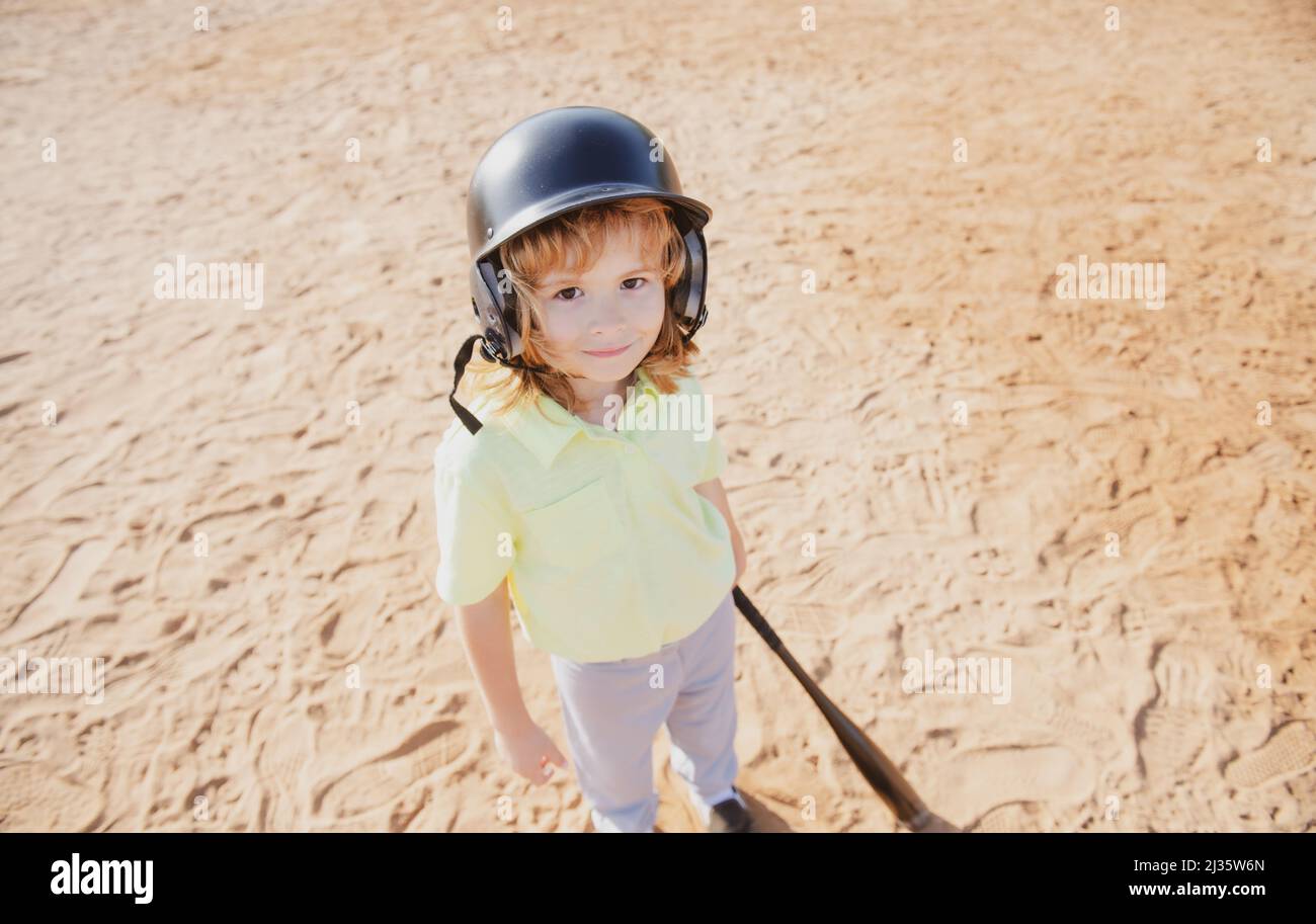 Boy kid posing with a baseball bat. Portrait of child playing baseball ...