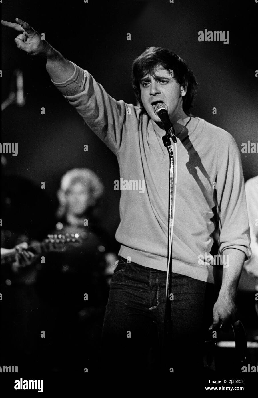 Eddie Money on Solid Gold in 1983 Credit: Ron Wolfson / MediaPunch ...