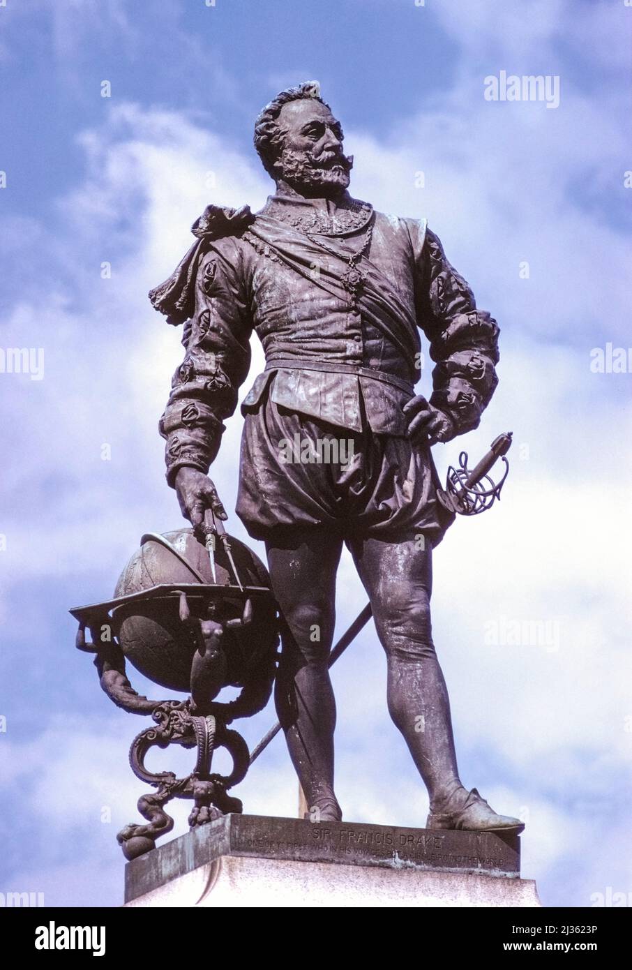 Sir Francis Drake statue Stock Photo - Alamy
