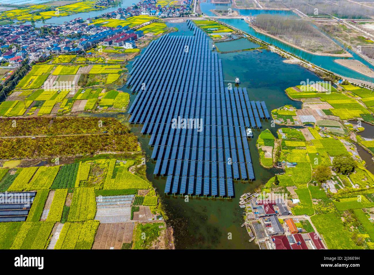 TAIZHOU, CHINA - APRIL 6, 2022 - Aerial photo taken on April 6, 2022 ...