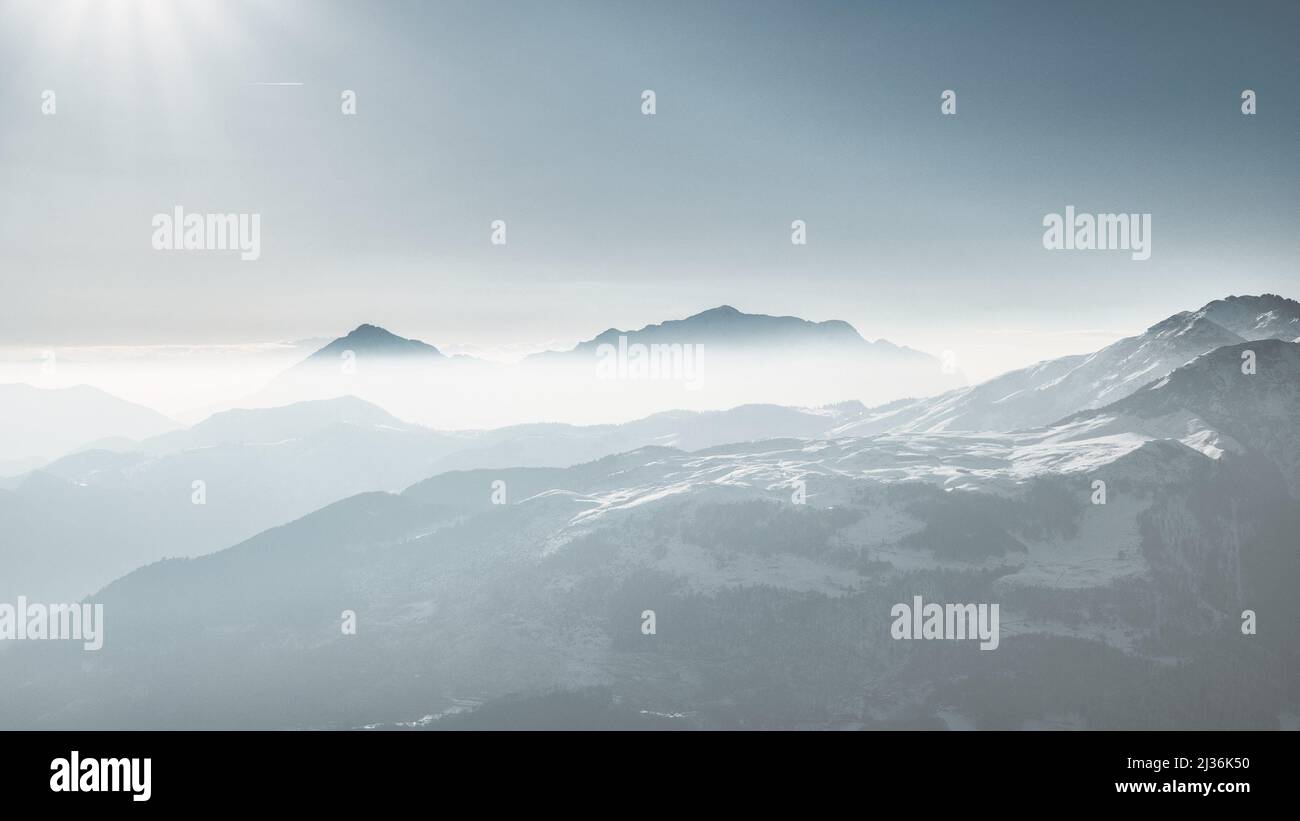 Contours of distant mountains hi-res stock photography and images - Alamy