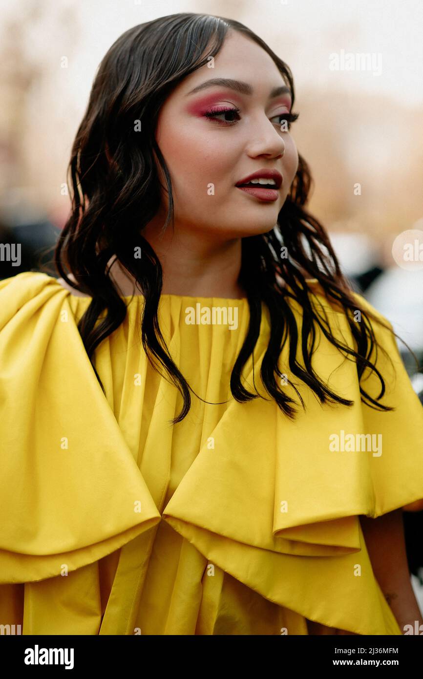 Street style, Avani arriving at Valentino Fall-Winter 2022-2023 show ...