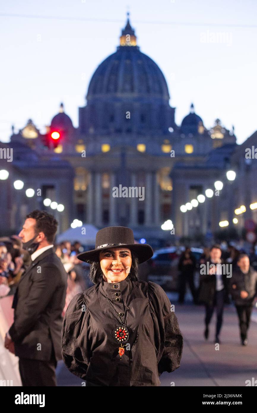 Laura di matteo hi-res stock photography and images - Alamy